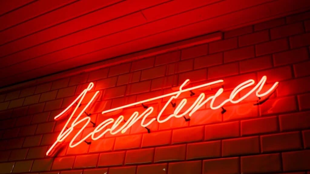 A Complete Guide: How To Choose Fonts For Custom Neon Light Signage